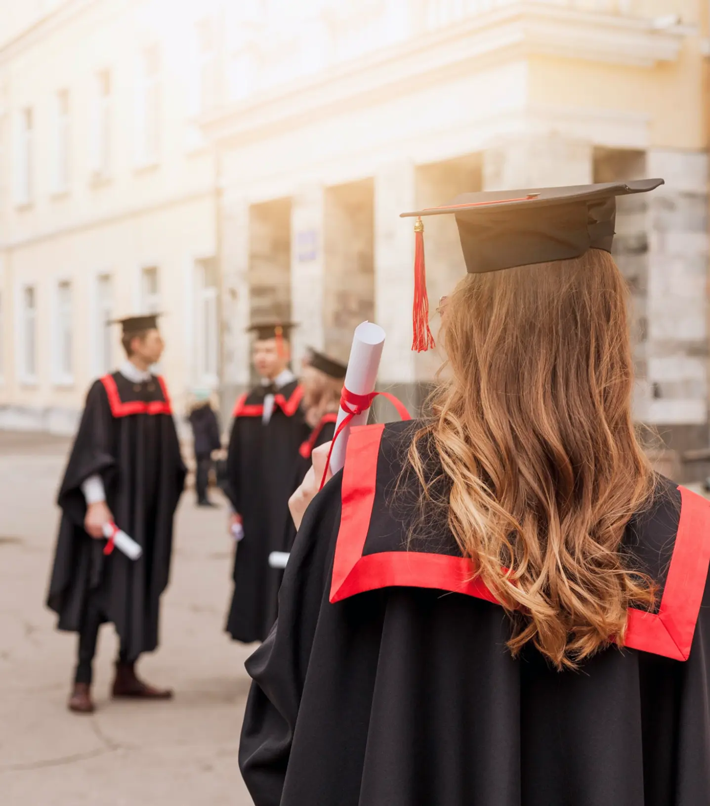 Start learning from the world's pro Instructors